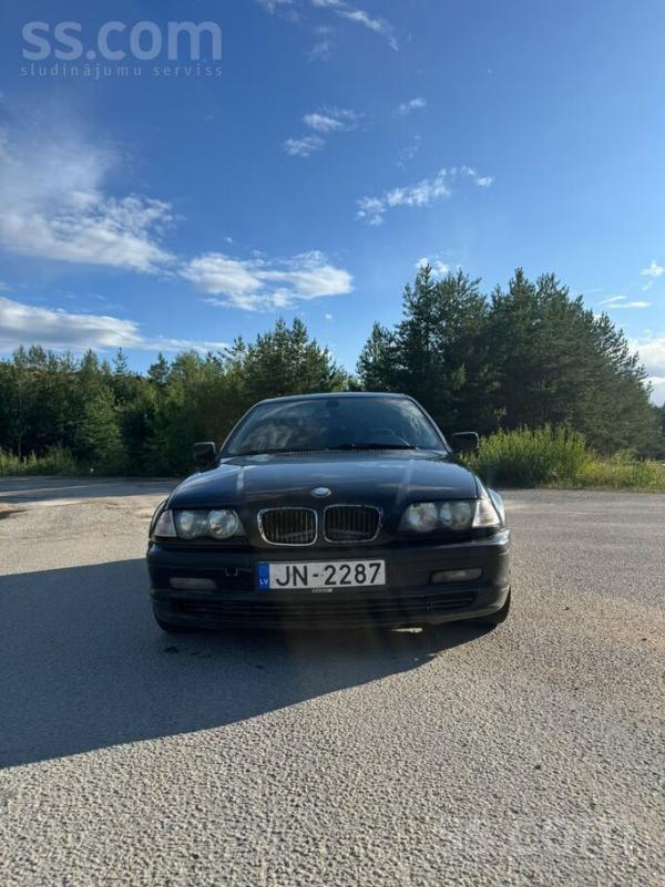 Melns BMW 325 2001 Aizkraukle, ar dzinēja tilpumu 2.50 L un nobraukumu 313 tūkst. km par 2699 €, foto 1 vietnē AUTOMOTO.COM.LV