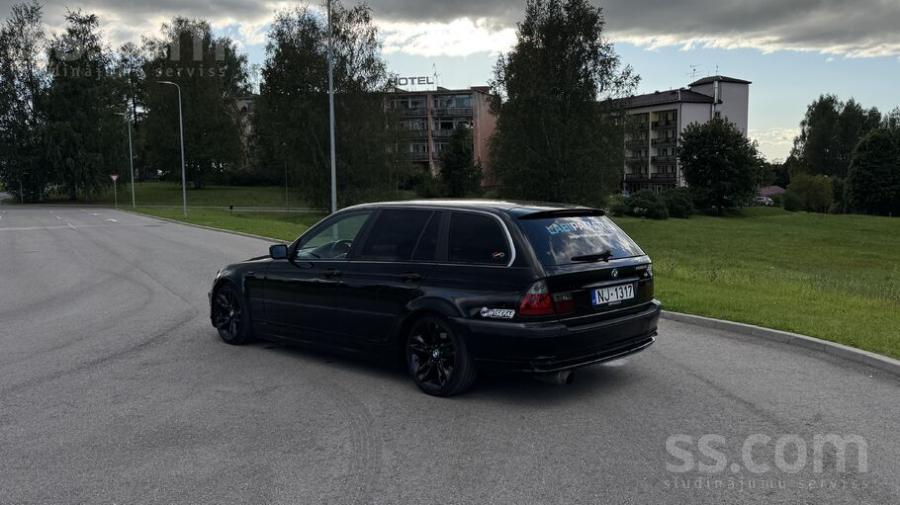 Melns BMW 325 2003 Rīga, ar dzinēja tilpumu 2.50 L un nobraukumu 308 tūkst. km par 4000 €, foto 3 vietnē AUTOMOTO.COM.LV