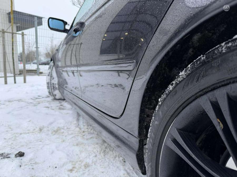 Melns BMW 325 2004 Kauņa, ar dzinēja tilpumu 2.49 L un nobraukumu 420 tūkst. km par 3750 €, foto 16 vietnē AUTOMOTO.COM.LV