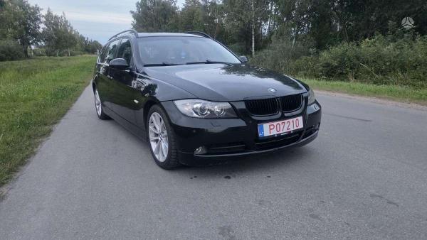 Melns BMW 325 2005 Kauņa, ar dzinēja tilpumu 2.50 L un nobraukumu 331 tūkst. km par 3950 €, foto 5 vietnē AUTOMOTO.COM.LV