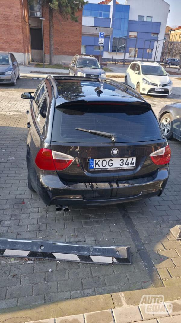 Melns BMW 325 2006 Klaipėda, ar dzinēja tilpumu 3.00 L un nobraukumu 301 tūkst. km par 3100 €, foto 6 vietnē AUTOMOTO.COM.LV