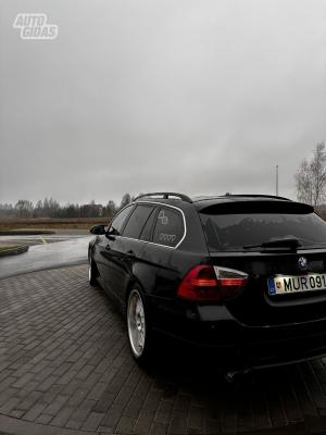 Black BMW 325 2006 in Vilnius, with an engine capacity of 3.00 L and mileage of 348 thousand km for 4200 €, photo 9 on AUTOMOTO.COM.LV
