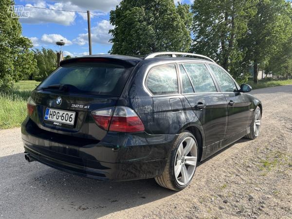Melns BMW 325 2006 Ariogala, ar dzinēja tilpumu 2.50 L un nobraukumu 191 tūkst. km par 2800 €, foto 3 vietnē AUTOMOTO.COM.LV