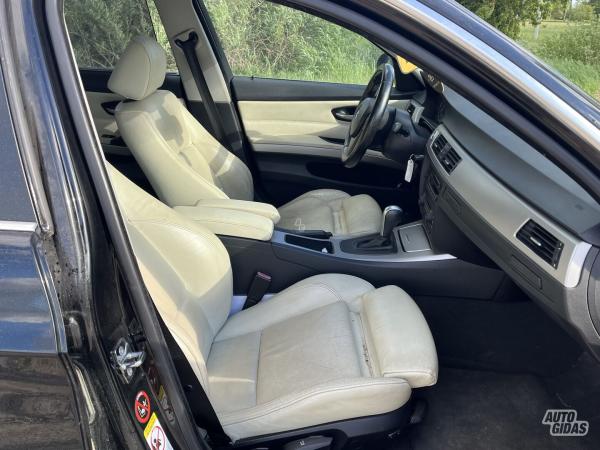 Melns BMW 325 2006 Ariogala, ar dzinēja tilpumu 2.50 L un nobraukumu 191 tūkst. km par 2800 €, foto 8 vietnē AUTOMOTO.COM.LV