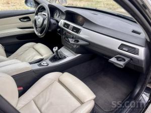 Melns BMW 325 2006 Rīga, ar dzinēja tilpumu 2.50 L un nobraukumu 333 tūkst. km par 3290 €, foto 8 vietnē AUTOMOTO.COM.LV