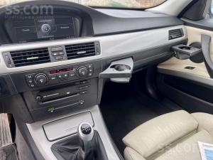 Melns BMW 325 2006 Rīga, ar dzinēja tilpumu 2.50 L un nobraukumu 333 tūkst. km par 3290 €, foto 13 vietnē AUTOMOTO.COM.LV