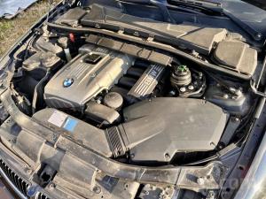 Melns BMW 325 2006 Rīga, ar dzinēja tilpumu 2.50 L un nobraukumu 333 tūkst. km par 3290 €, foto 19 vietnē AUTOMOTO.COM.LV