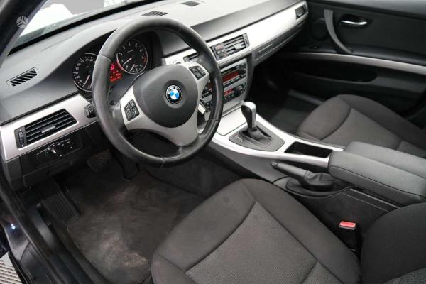 Black BMW 325 2006 in Kaunas, with an engine capacity of 2.50 L and mileage of 250 thousand km for 4390 €, photo 5 on AUTOMOTO.COM.LV
