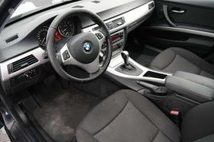 Melns BMW 325 2006 Kauņa, ar dzinēja tilpumu 2.50 L un nobraukumu 250 tūkst. km par 4390 €, foto 6 vietnē AUTOMOTO.COM.LV