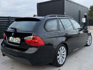 Melns BMW 325 2006 Viļņa, ar dzinēja tilpumu 3.00 L un nobraukumu 442 tūkst. km par 3450 €, foto 5 vietnē AUTOMOTO.COM.LV