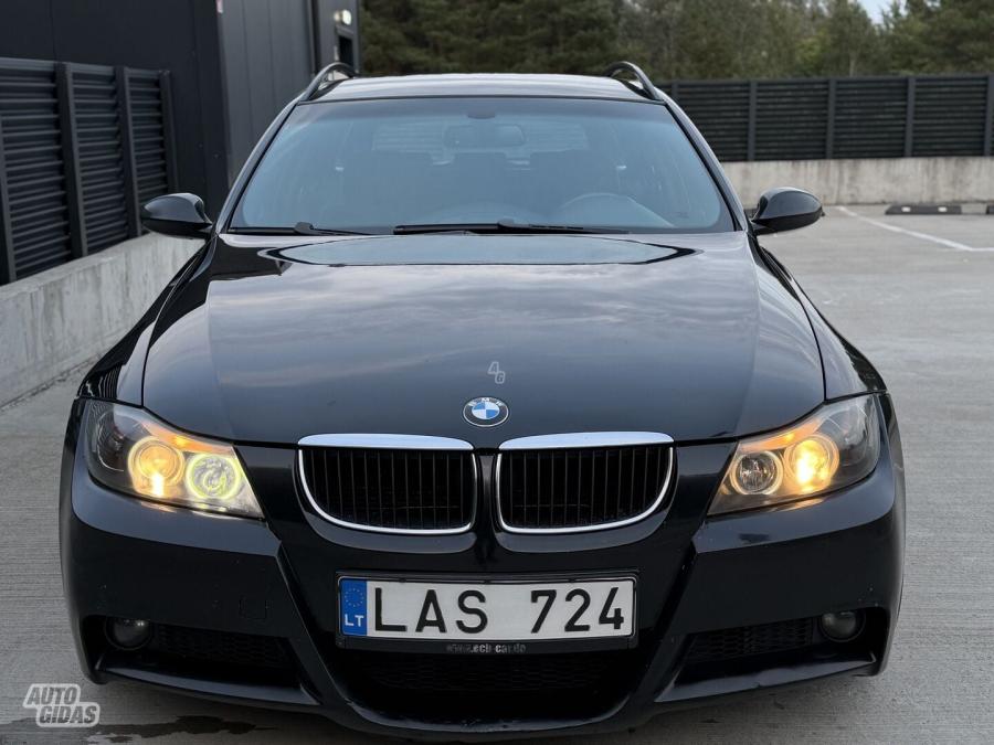 Melns BMW 325 2006 Viļņa, ar dzinēja tilpumu 3.00 L un nobraukumu 442 tūkst. km par 3450 €, foto 6 vietnē AUTOMOTO.COM.LV
