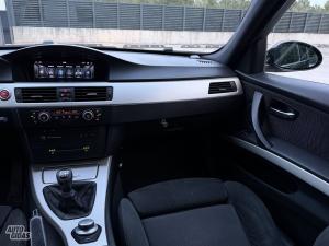 Melns BMW 325 2006 Viļņa, ar dzinēja tilpumu 3.00 L un nobraukumu 442 tūkst. km par 3450 €, foto 10 vietnē AUTOMOTO.COM.LV