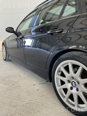 Melns BMW 325 2007 Balvi, ar dzinēja tilpumu 3.00 L un nobraukumu 259 tūkst. km par 1350 €, foto 7 vietnē AUTOMOTO.COM.LV