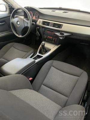 Melns BMW 325 2007 Balvi, ar dzinēja tilpumu 3.00 L un nobraukumu 259 tūkst. km par 1350 €, foto 9 vietnē AUTOMOTO.COM.LV
