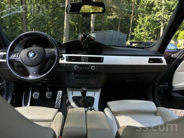 Melns BMW 325 2007 Rīga, ar dzinēja tilpumu 3.00 L un nobraukumu 375 tūkst. km par 5200 €, foto 3 vietnē AUTOMOTO.COM.LV
