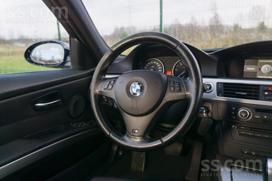 Melns BMW 325 2007 Rīga, ar dzinēja tilpumu 3.00 L un nobraukumu 334 tūkst. km par 5390 €, foto 12 vietnē AUTOMOTO.COM.LV