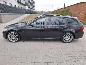 Melns BMW 325 2007 Prienai, ar dzinēja tilpumu 2.99 L un nobraukumu 281 tūkst. km par 4699 €, foto 4 vietnē AUTOMOTO.COM.LV