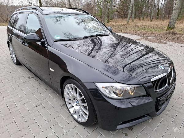 Black BMW 325 2007 in Prienai, with an engine capacity of 2.99 L and mileage of 281 thousand km for 4699 €, photo 7 on AUTOMOTO.COM.LV
