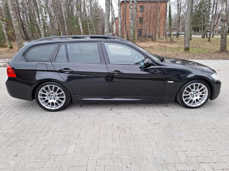 Melns BMW 325 2007 Prienai, ar dzinēja tilpumu 2.99 L un nobraukumu 281 tūkst. km par 4699 €, foto 8 vietnē AUTOMOTO.COM.LV