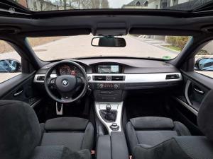 Melns BMW 325 2007 Prienai, ar dzinēja tilpumu 2.99 L un nobraukumu 281 tūkst. km par 4699 €, foto 17 vietnē AUTOMOTO.COM.LV