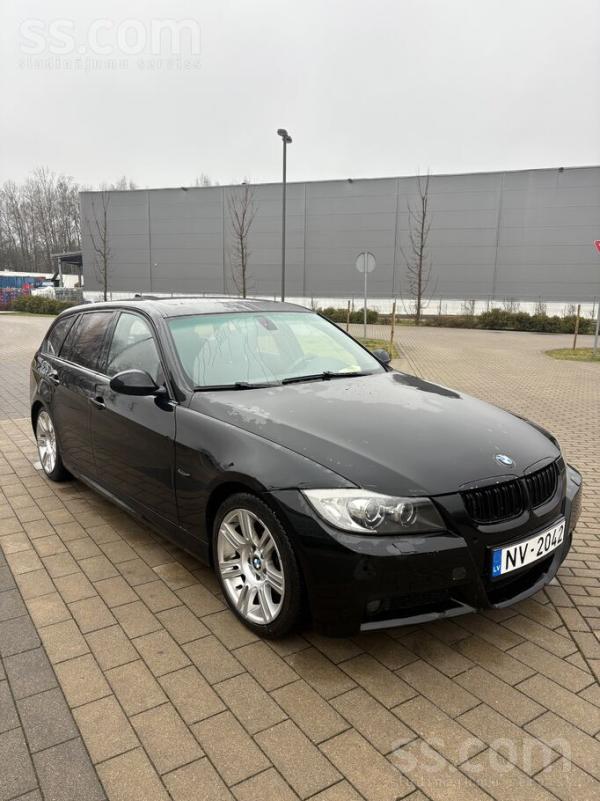 Melns BMW 325 2007 Rīga, ar dzinēja tilpumu 3.00 L un nobraukumu 380 tūkst. km par 4700 €, foto 1 vietnē AUTOMOTO.COM.LV