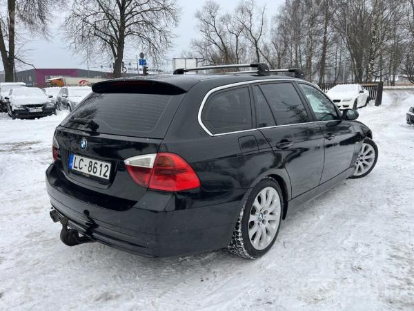 Melns BMW 325 2007 Rīga, ar dzinēja tilpumu 3.00 L un nobraukumu 0 tūkst. km par 3990 €, foto 3 vietnē AUTOMOTO.COM.LV