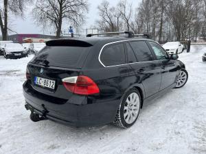 Black BMW 325 2007 in Riga, with an engine capacity of 3.00 L and mileage of 0 thousand km for 3990 €, photo 3 on AUTOMOTO.COM.LV