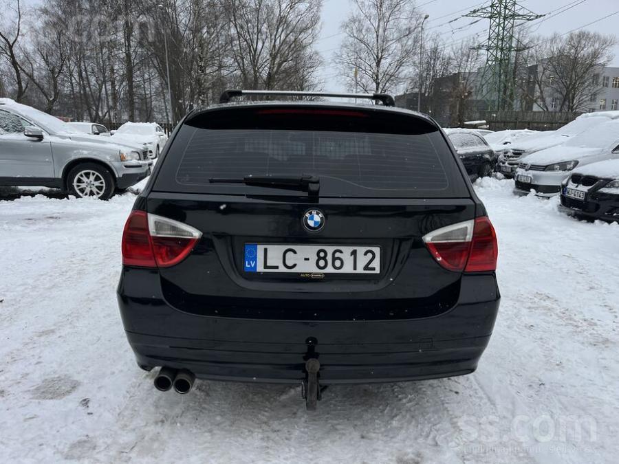 Black BMW 325 2007 in Riga, with an engine capacity of 3.00 L and mileage of 0 thousand km for 3990 €, photo 5 on AUTOMOTO.COM.LV