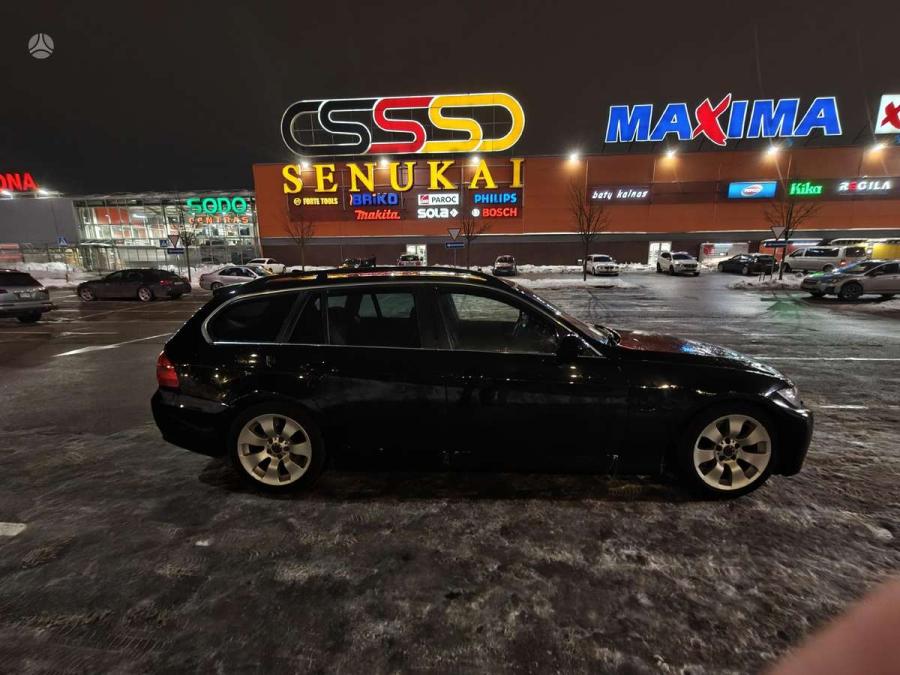 Melns BMW 325 2007 Klaipėda, ar dzinēja tilpumu 2.99 L un nobraukumu 377 tūkst. km par 4500 €, foto 2 vietnē AUTOMOTO.COM.LV