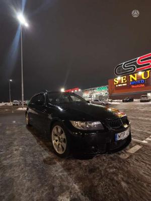 Melns BMW 325 2007 Klaipėda, ar dzinēja tilpumu 2.99 L un nobraukumu 377 tūkst. km par 4500 €, foto 3 vietnē AUTOMOTO.COM.LV