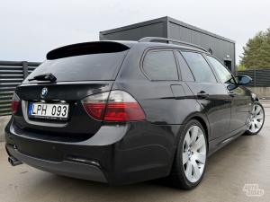 Черный БМВ 325 2007 в Вильнюс, объемом двигателя 3.00 л и пробегом 432 тыс. км за 3650 €, фото 7 на AUTOMOTO.COM.LV