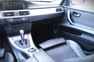 Черный БМВ 325 2007 в Рига, объемом двигателя 3.00 л и пробегом 358 тыс. км за 4995 €, фото 9 на AUTOMOTO.COM.LV