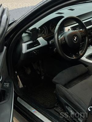 Melns BMW 325 2007 Valmiera, ar dzinēja tilpumu 3.00 L un nobraukumu 414 tūkst. km par 5299 €, foto 6 vietnē AUTOMOTO.COM.LV