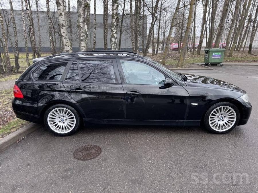 Melns BMW 325 2007 Rīga, ar dzinēja tilpumu 3.00 L un nobraukumu 385 tūkst. km par 4600 €, foto 3 vietnē AUTOMOTO.COM.LV