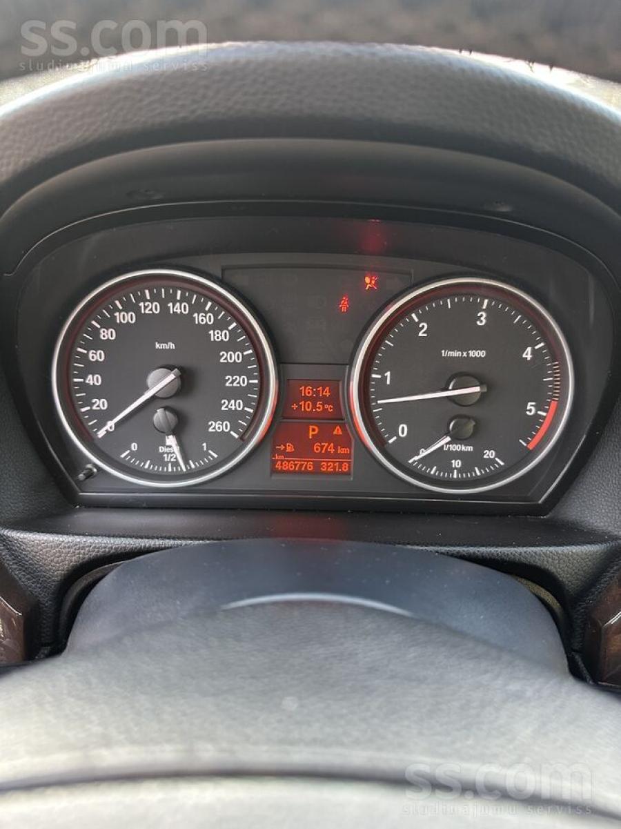 Melns BMW 325 2007 Rīga, ar dzinēja tilpumu 3.00 L un nobraukumu 487 tūkst. km par 3800 €, foto 10 vietnē AUTOMOTO.COM.LV