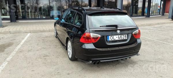 Black BMW 325 2007 in Riga, with an engine capacity of 3.00 L and mileage of 0 thousand km for 4500 €, photo 3 on AUTOMOTO.COM.LV