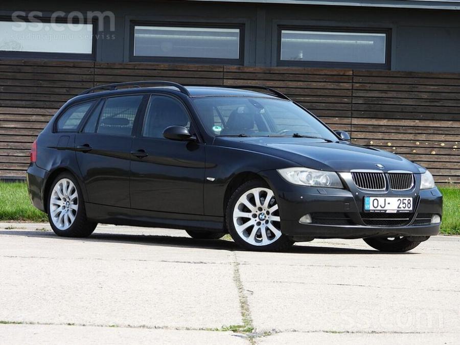 Black BMW 325 2007 in Riga, with an engine capacity of 3.00 L and mileage of 334 thousand km for 5390 €, photo 4 on AUTOMOTO.COM.LV