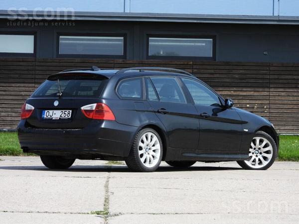 Black BMW 325 2007 in Riga, with an engine capacity of 3.00 L and mileage of 334 thousand km for 5390 €, photo 7 on AUTOMOTO.COM.LV