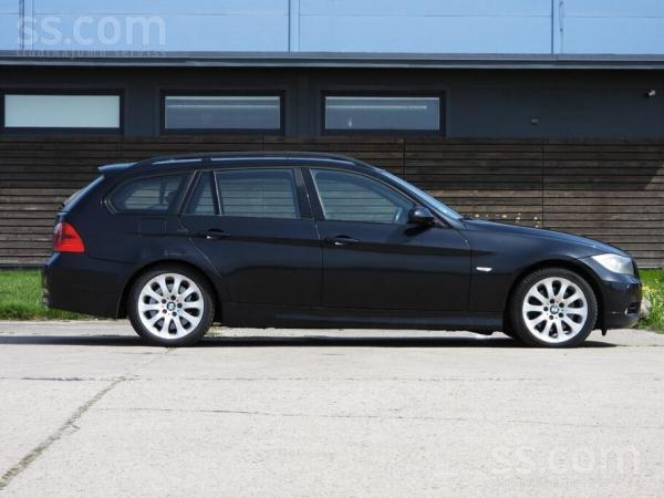 Black BMW 325 2007 in Riga, with an engine capacity of 3.00 L and mileage of 334 thousand km for 5390 €, photo 8 on AUTOMOTO.COM.LV