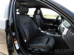 Black BMW 325 2007 in Riga, with an engine capacity of 3.00 L and mileage of 334 thousand km for 5390 €, photo 15 on AUTOMOTO.COM.LV