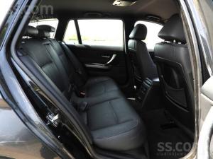 Black BMW 325 2007 in Riga, with an engine capacity of 3.00 L and mileage of 334 thousand km for 5390 €, photo 17 on AUTOMOTO.COM.LV