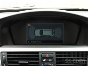 Black BMW 325 2007 in Riga, with an engine capacity of 3.00 L and mileage of 334 thousand km for 5390 €, photo 18 on AUTOMOTO.COM.LV