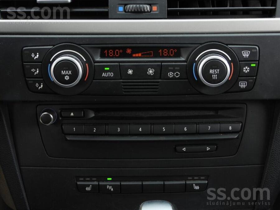 Black BMW 325 2007 in Riga, with an engine capacity of 3.00 L and mileage of 334 thousand km for 5390 €, photo 20 on AUTOMOTO.COM.LV