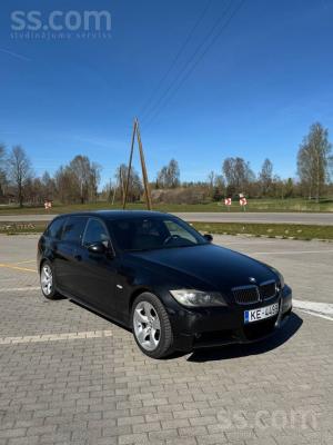 Melns BMW 325 2007 Jelgava, ar dzinēja tilpumu 3.00 L un nobraukumu 320 tūkst. km par 4100 €, foto 4 vietnē AUTOMOTO.COM.LV