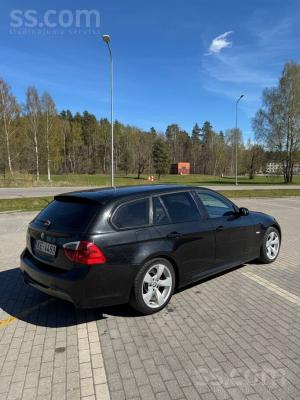 Melns BMW 325 2007 Jelgava, ar dzinēja tilpumu 3.00 L un nobraukumu 320 tūkst. km par 4100 €, foto 8 vietnē AUTOMOTO.COM.LV