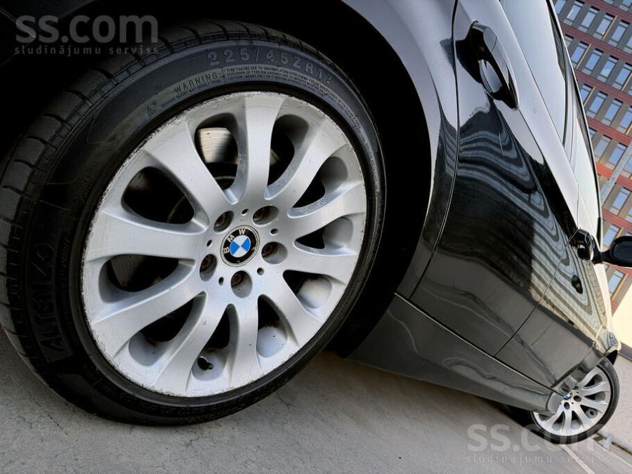 Melns BMW 325 2007 Rīga, ar dzinēja tilpumu 3.00 L un nobraukumu 0 tūkst. km par 3350 €, foto 30 vietnē AUTOMOTO.COM.LV