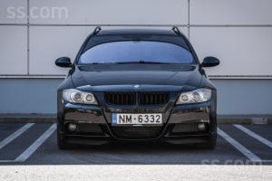 Black BMW 325 2007 in Riga, with an engine capacity of 3.00 L and mileage of 0 thousand km for 5990 €, photo 3 on AUTOMOTO.COM.LV