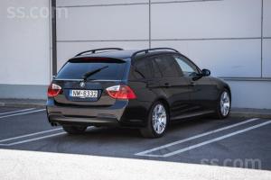 Black BMW 325 2007 in Riga, with an engine capacity of 3.00 L and mileage of 0 thousand km for 5990 €, photo 5 on AUTOMOTO.COM.LV