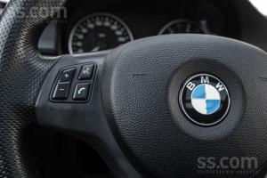 Black BMW 325 2007 in Riga, with an engine capacity of 3.00 L and mileage of 0 thousand km for 5990 €, photo 14 on AUTOMOTO.COM.LV