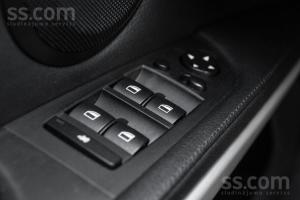 Black BMW 325 2007 in Riga, with an engine capacity of 3.00 L and mileage of 0 thousand km for 5990 €, photo 21 on AUTOMOTO.COM.LV